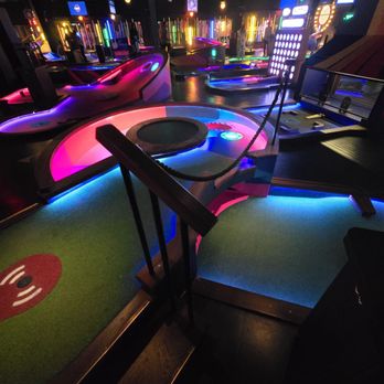 PUTTSHACK - PITTSBURGH - Updated August 2025 - 259 Photos & 169 Reviews ...