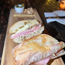 MIGNON - Updated July 2025 - 454 Photos & 495 Reviews - 128 E 6th St ...