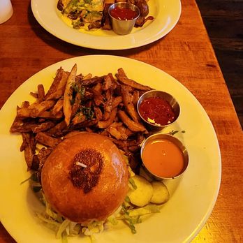 NORTH THIRD - Updated December 2025 - 412 Photos & 748 Reviews - 801 N ...