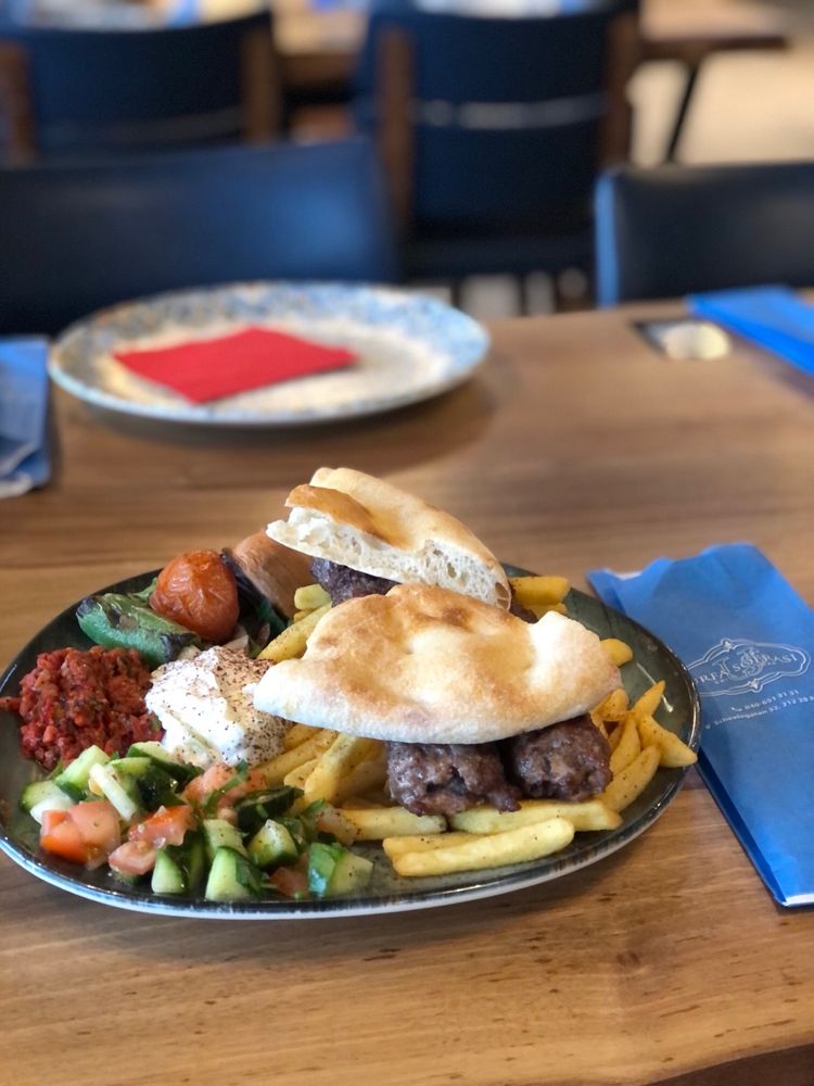 URFA SOFRASI RESTAURANG - Updated July 2024 - Scheelegatan 32, Malmö ...