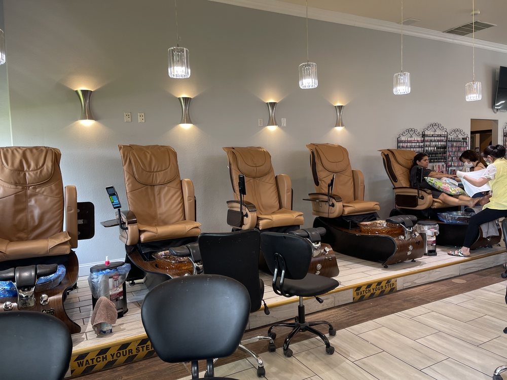 LA VIE NAIL SPA - 204 Photos & 207 Reviews - 12160 W Overland Rd, Boise ...