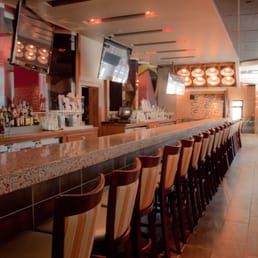 LANDMARK AMERICANA TAP & GRILL - UNIVERSITY CITY - Updated December ...