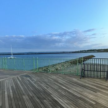 TIKI BEACH PIER RESTAURANT - Updated August 2025 - 97 Photos & 64 ...