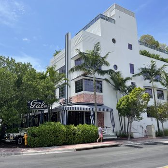 GALE SOUTH BEACH CURIO COLLECTION BY HILTON - Updated December 2024 ...