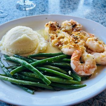 SNAPPERS OCEANFRONT RESTAURANT & BAR - Updated November 2024 - 861 ...