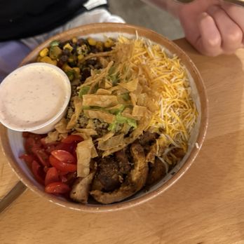 EAST TROY HOUSE - Updated October 2025 - 47 Photos & 44 Reviews - 2093 ...