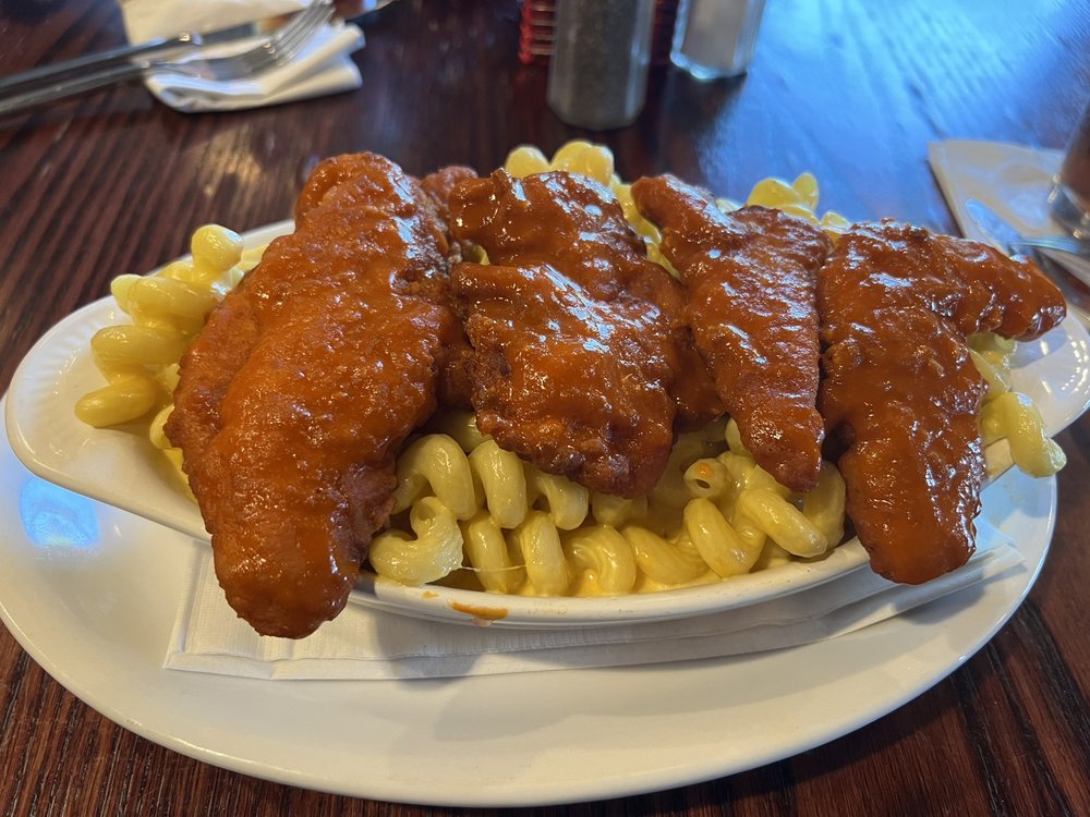 CAPITOL BISTRO & BAR - 69 Photos & 105 Reviews - 7600 Merriman Rd ...