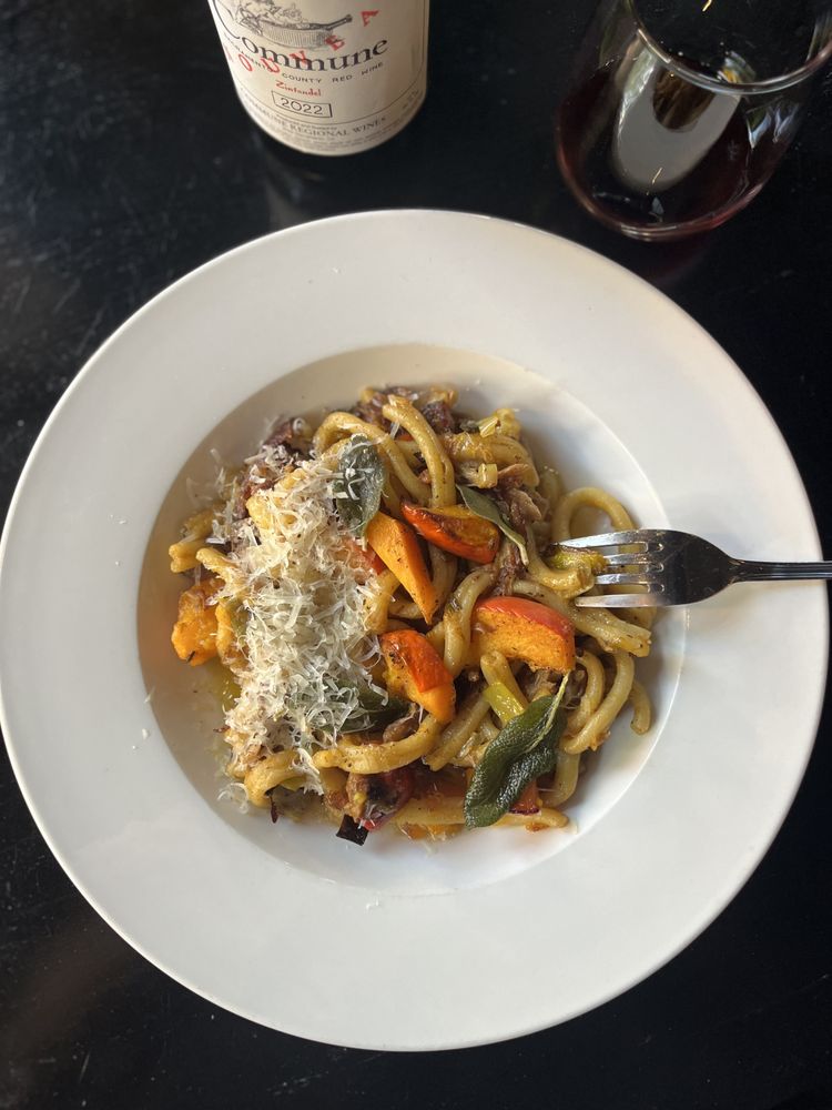 MAGPIE CAFE - 1176 Photos & 639 Reviews - 1601 16th St, Sacramento ...