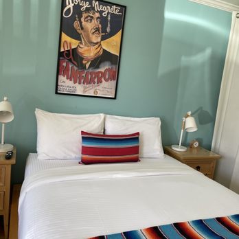 AGAVE INN - Updated January 2026 - 147 Photos & 223 Reviews - 3222 ...