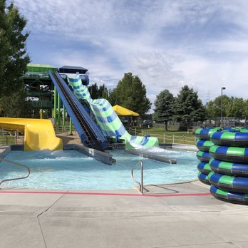 ROARING SPRINGS WATERPARK - Updated June 2024 - 88 Photos & 70 Reviews ...
