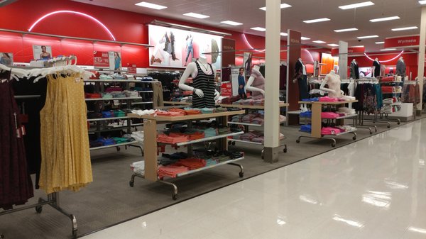 TARGET - Updated December 2025 - 16 Reviews - 17213 Cole Rd, Hagerstown ...