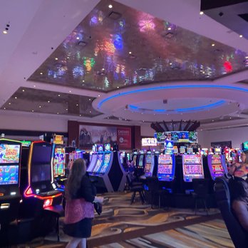 HARRAH’S POMPANO BEACH - A CAESARS REWARDS DESTINATION - Updated ...