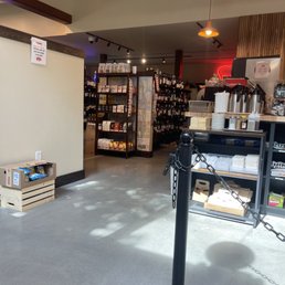 RHINO MARKET & DELI - Updated July 2025 - 37 Photos & 39 Reviews - 4300 ...