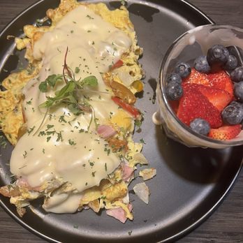 THE PLACE 2 BE - Updated January 2025 - 916 Photos & 394 Reviews - 5 ...