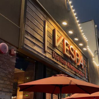 VESPA ITALIAN KITCHEN & BAR - Updated December 2024 - 1367 Photos & 689 ...