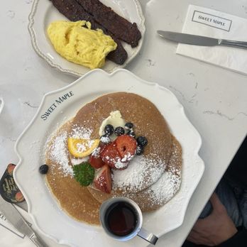 SWEET MAPLE - Updated February 2025 - 7859 Photos & 4982 Reviews - 2101 ...