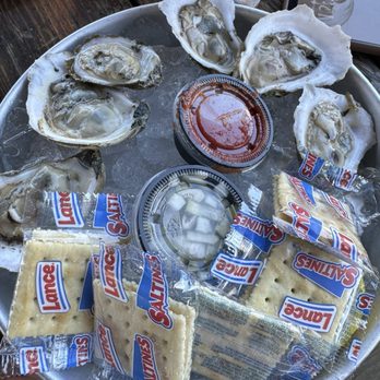 RED’S ICE HOUSE - Updated June 2025 - 839 Photos & 1043 Reviews - 98 ...