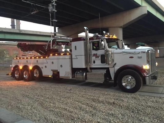 MIDWEST TOW & TRANSPORT - Updated May 2026 - 50 Photos & 11 Reviews ...