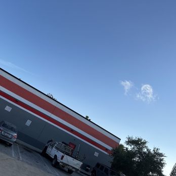 AUTO ZONE - Updated July 2025 - 1400 NW 27th Ave, Miami, Florida - Auto ...