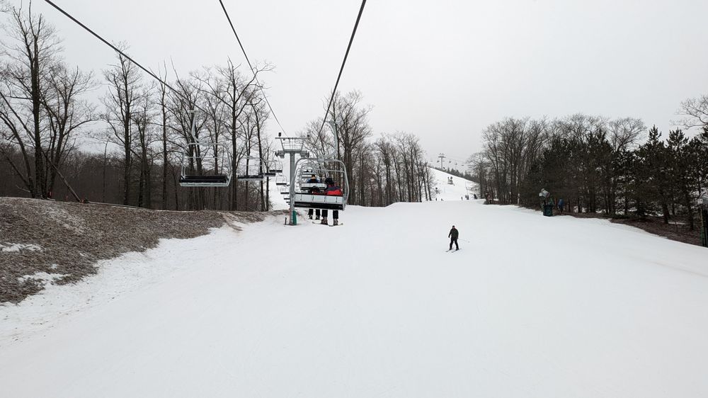 CABERFAE PEAKS SKI & GOLF RESORT - Updated December 2025 - 117 Photos ...