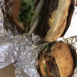 206 BURGER COMPANY - Updated September 2025 - 48 Photos & 37 Reviews ...
