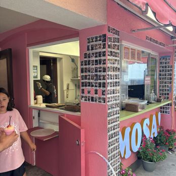 MOSA - Updated August 2024 - 250 Photos & 138 Reviews - 2238 Lau'ula St ...