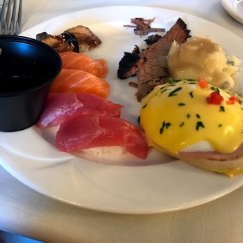 THE QUEEN MARY’S ROYAL SUNDAY BRUNCH - 718 Photos & 418 Reviews - 1126 ...