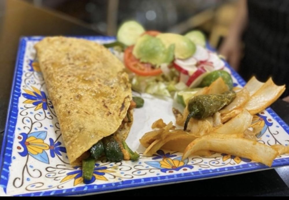 EL POLLO CRIS CRIS - 77 Photos & 20 Reviews - 2462 S Blue Island Ave ...