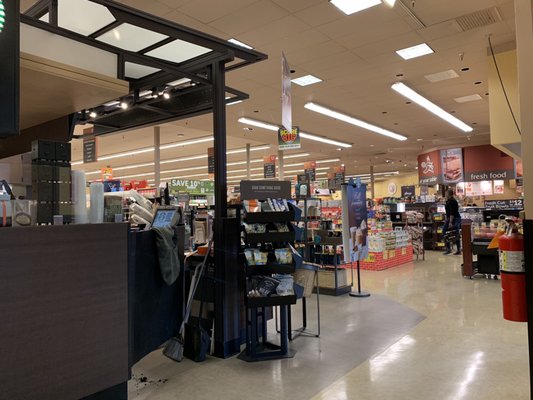 SAFEWAY - Updated October 2024 - 33 Reviews - 408 NE 81st St, Vancouver ...