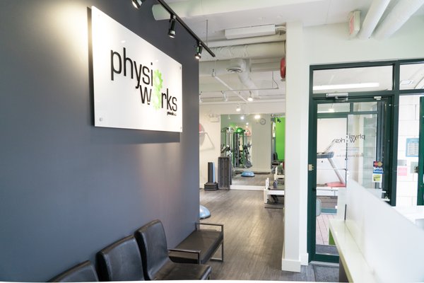 PHYSIOWORKS - Updated December 2025 - 11 Photos & 14 Reviews - 3303 W ...