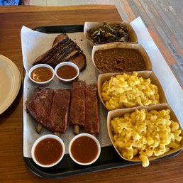 THE SMOK’D HOG - 82 Photos & 111 Reviews - Smokehouse - 32117 Temecula ...