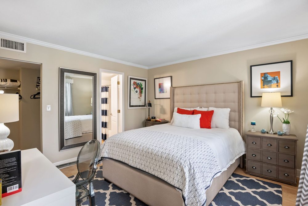 LUDLAM POINT - Updated October 2025 - 29 Photos & 11 Reviews - 6880 SW ...