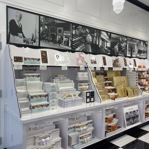 SEE’S CANDIES - Updated October 2025 - 14 Photos & 10 Reviews - 2445 ...