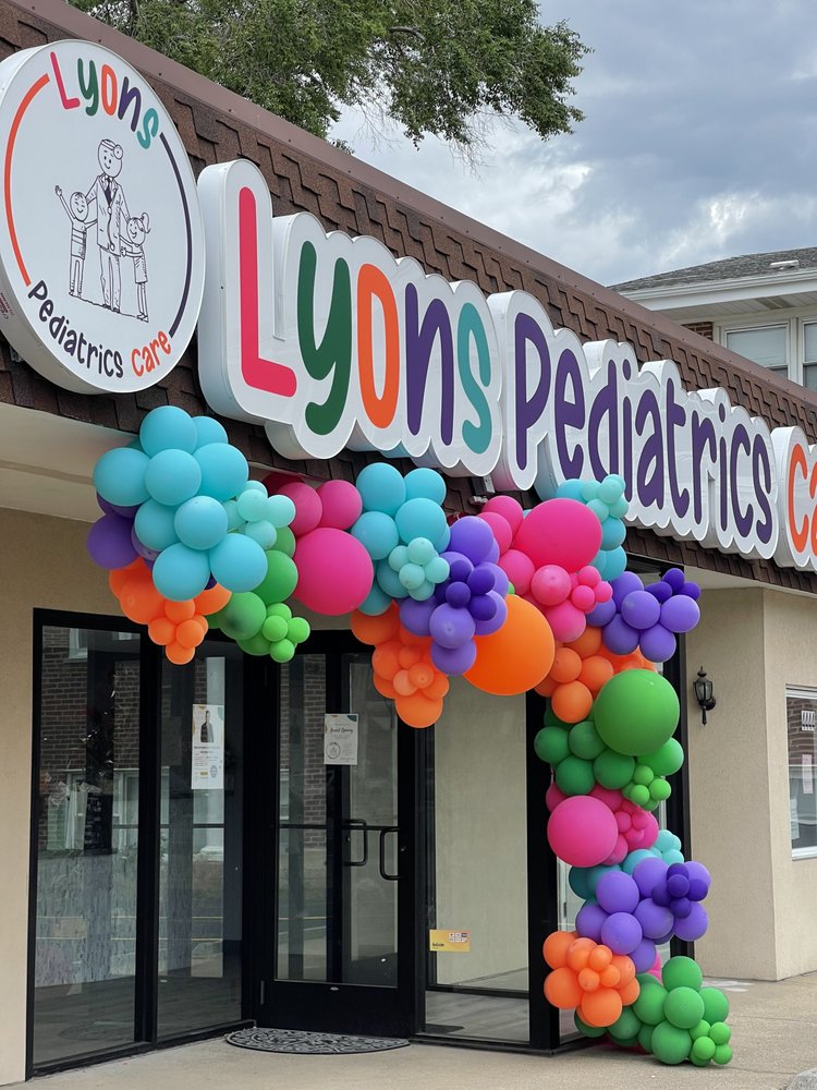 LYONS PEDIATRICS CARE - Updated March 2025 - 13 Photos - 4444 Prescott ...