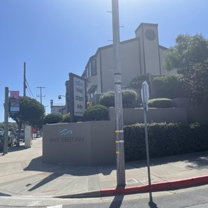 WAVE STREET INN - 100 Photos & 97 Reviews - 571 Wave St, Monterey, CA ...