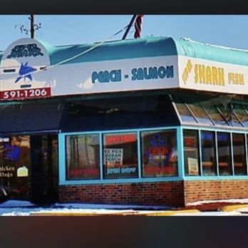 SUPER SHARKS FISH & CHICKEN - Updated September 2024 - 62 Photos & 44 ...