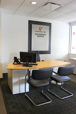 PORSCHE BURLINGTON - Updated December 2025 - 24 Photos & 40 Reviews ...