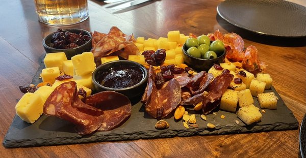 BETWEEN THE TREES - 109 Photos & 51 Reviews - 44 East Camperdown Way ...