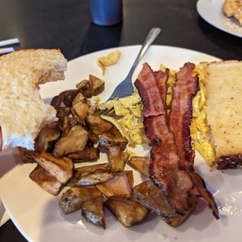 JAVA GRIND & GRILL - Updated September 2024 - 114 Photos & 239 Reviews ...