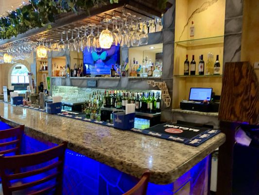 MILANO ITALIAN GRILLE - Updated December 2025 - 215 Photos & 250 ...