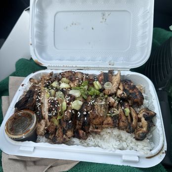 MADD CHICKEN - Updated September 2025 - 35 Photos & 46 Reviews - 1520 N ...