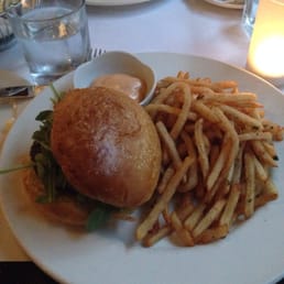 MODAVIE - 1179 Photos & 821 Reviews - 1 Rue Saint-Paul O, Montréal ...