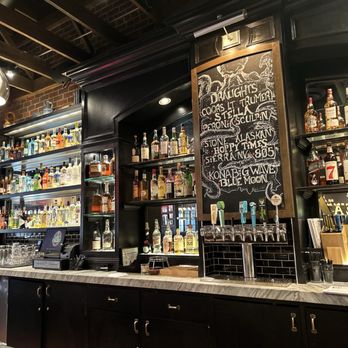 KING’S FISH HOUSE - HENDERSON - Updated October 2024 - 2367 Photos ...