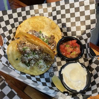 SILVER STAR SPORTS BAR & GRILL - Updated May 2026 - 48 Photos & 60 ...