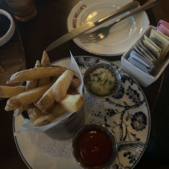 MISS NELLIE’S - Updated July 2025 - 287 Photos & 71 Reviews - 325 W 44th St, New York, New York ...