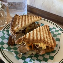 MILOU - Updated September 2025 - 131 Photos & 48 Reviews - 1375 Dundas ...