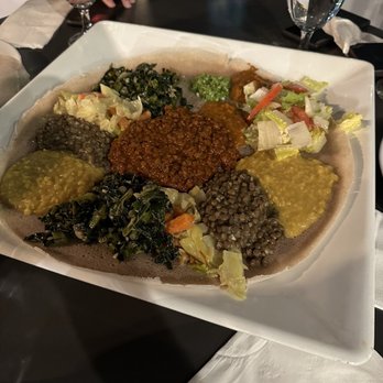 ZAGOL ETHIOPIAN RESTAURANT - Updated July 2024 - 77 Photos & 107 ...