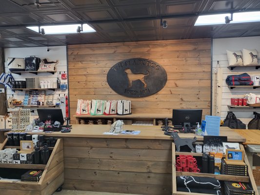 THE BLACK DOG GENERAL STORE: FALMOUTH - Updated January 2026 - 14 ...