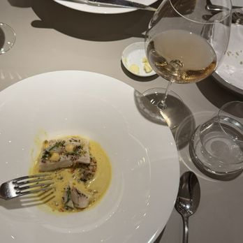 ESSENTIAL BY CHRISTOPHE - Updated December 2024 - 468 Photos & 85 ...