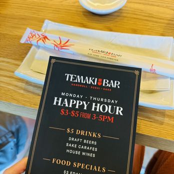 TEMAKI BAR SUSHI - 352 Photos & 199 Reviews - 575 S Coast Hwy ...